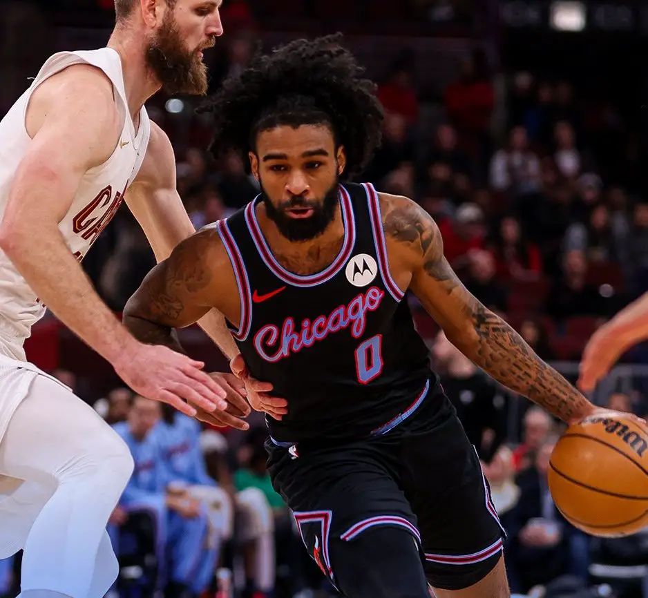 White scores 25 amid trade rumors; Johnson playing well; Powell goes ...