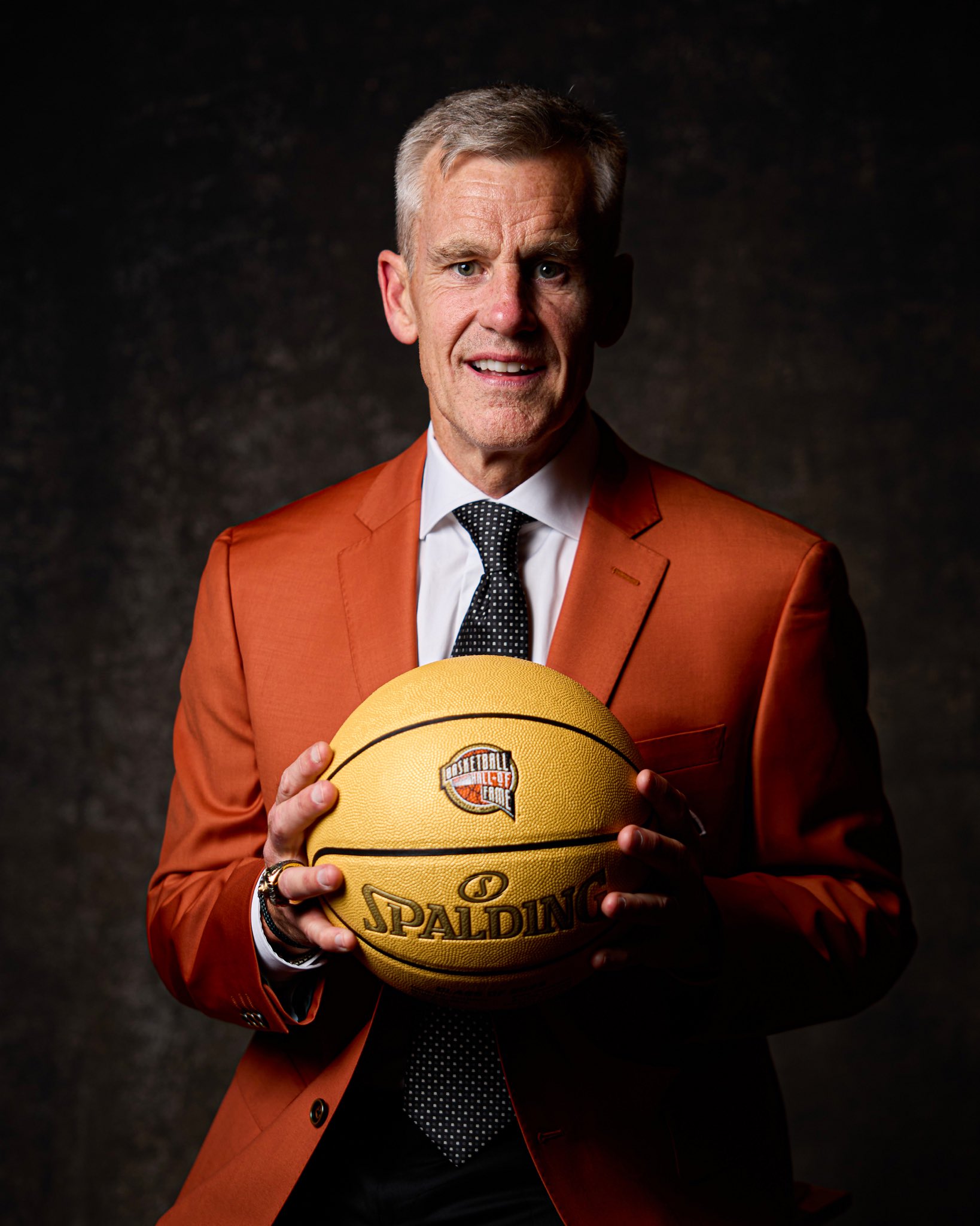 Donovan would give UNC elite, Hall of Fame coach with proven record
